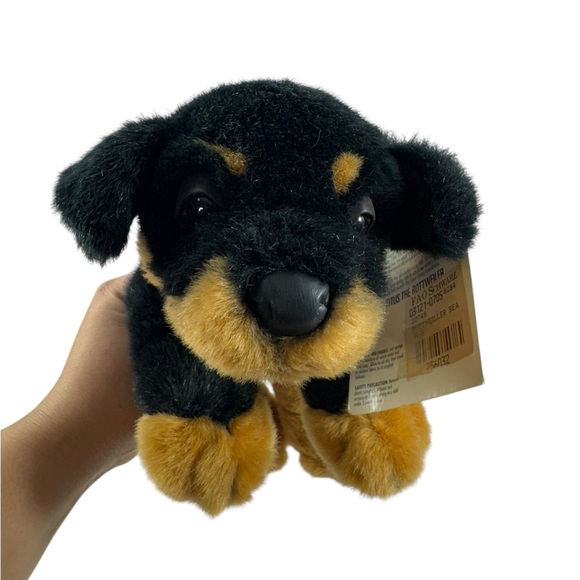 FAO Schwarz | Toys | Fao Schwarz Rottweiler Plush Dog Realistic Cute ...